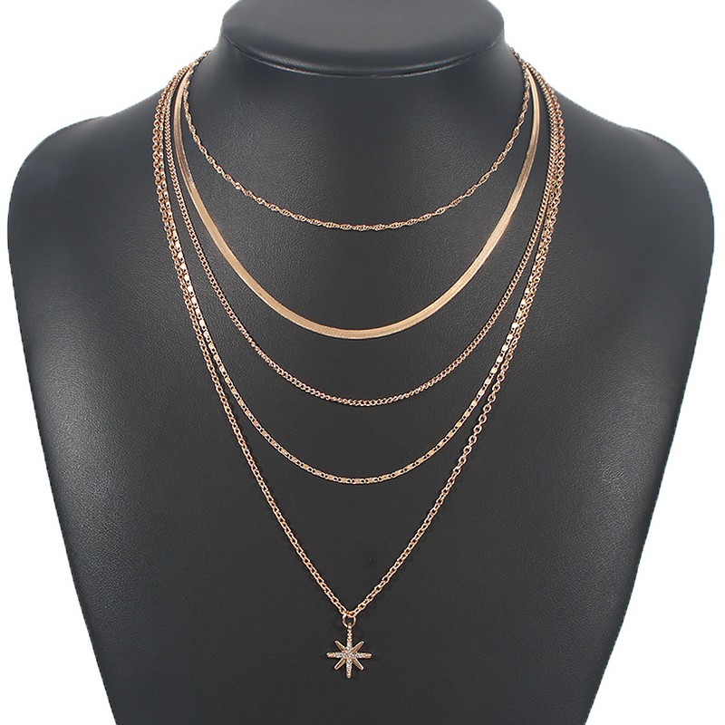Collier élégant multicouches femme